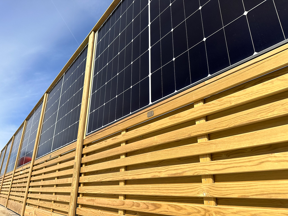 Jacksons Fencing introduces Jaksun™ Solar Fence Panel - Panel & Joinery ...
